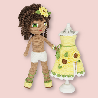 Naomi Crochet Doll Pattern – Crochetree